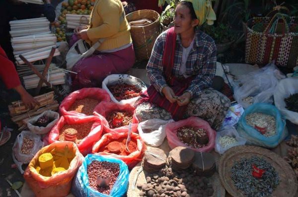 Myanmar’a Gitmeden Önce Bilmeniz Gereken 10 Şey | Gezbeğen
